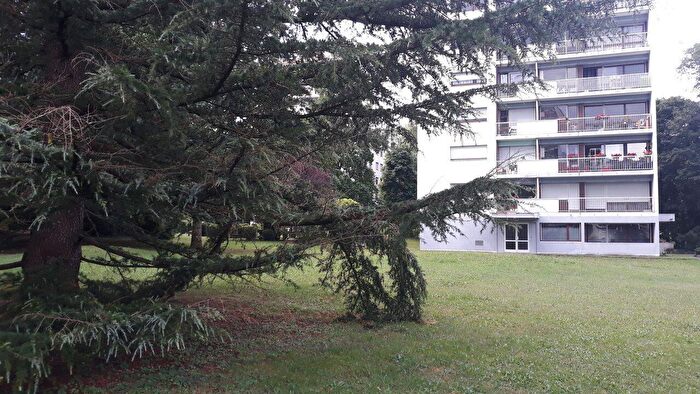Jacob-Bellecombette : Appartement 1 pièce à louer