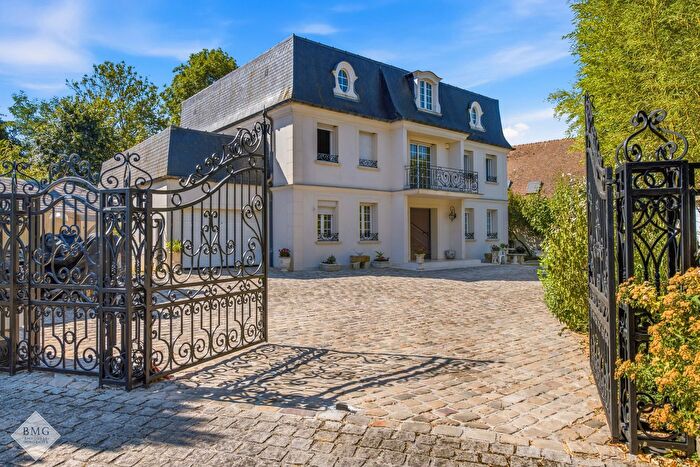 Maison 8 pièces à vendre à Le Plessis-Trévise, Val Roger