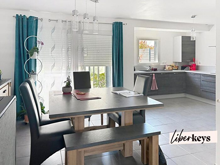 Maison 3 pièces à Bréal-sous-Montfort, à vendre