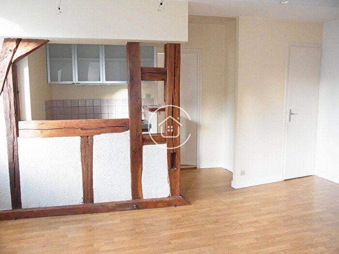 Centre Ville, Vendôme : Appartement 2 pièces à louer