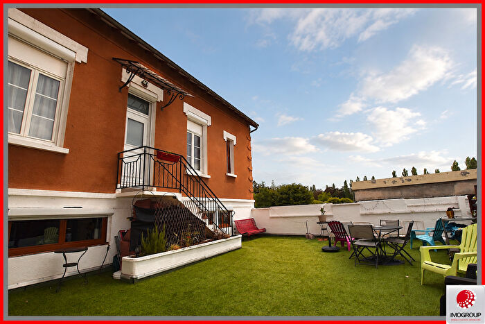 Maison 6 pièces à Lapalisse, à vendre