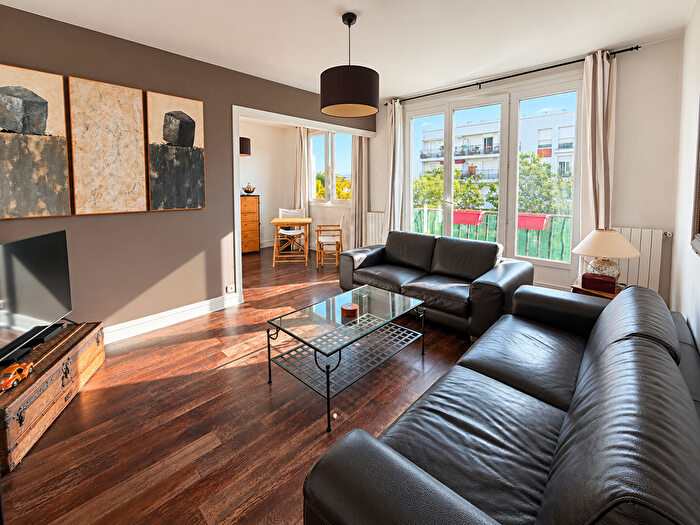 Appartement 5 pièces à vendre - La Garenne-Colombes, Les Vallées
