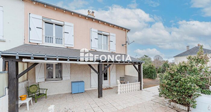 Maison à vendre - Esvres - 5 pièces - 4 chambres