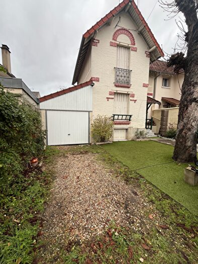Maison à louer - Bezons, Chênes, Val Notre Dame - 3 pièces - 2 chambres
