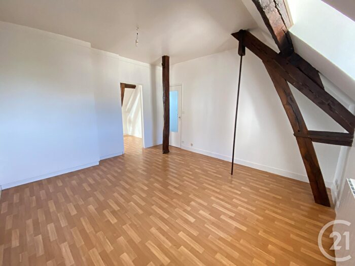 Chartres, Rechèvres : Appartement 2 pièces à louer