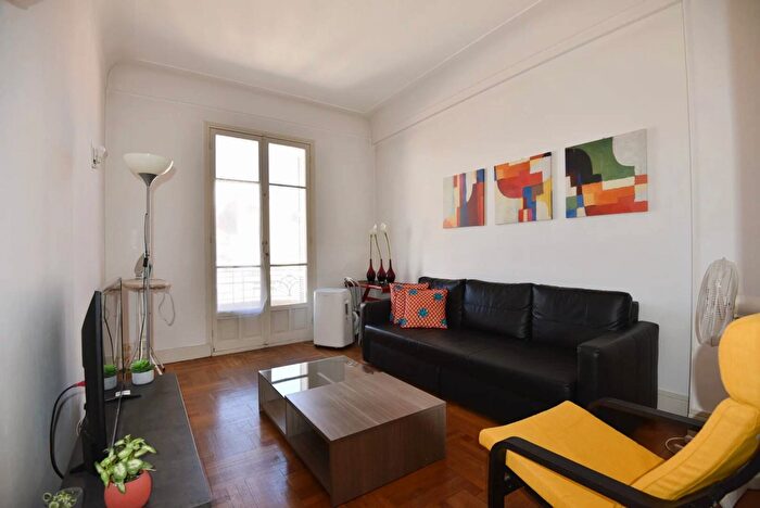 Carré d'Or, Nice - Appartement 2 pièces à louer