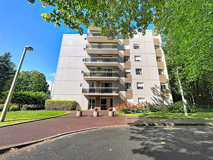 Appartement 4 pièces à Le Grand-Quevilly, Roosevelt Est, Sainte-Lucie, à vendre