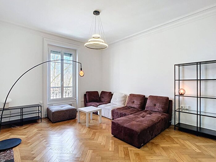 Appartement à louer - Bellecombe, Lyon ème arrondissement - 2 pièces - 1 chambre