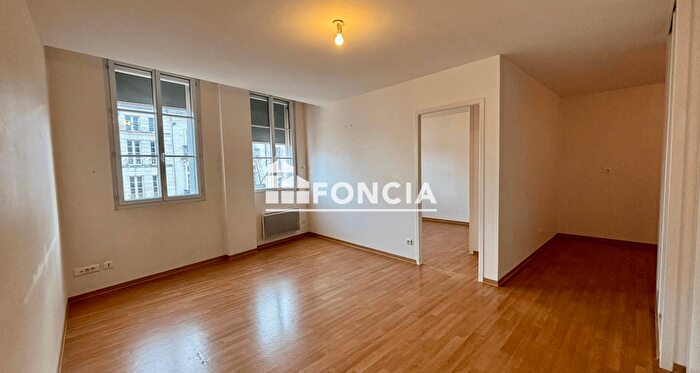 Appartement à vendre - Niort, Centre-ville - 2 pièces - 1 chambre