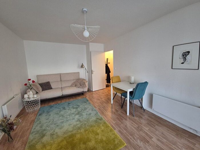 Appartement 2 pièces à Nancy, Poincaré, Foch, Anatole France, Croix de Bourgogne, à louer