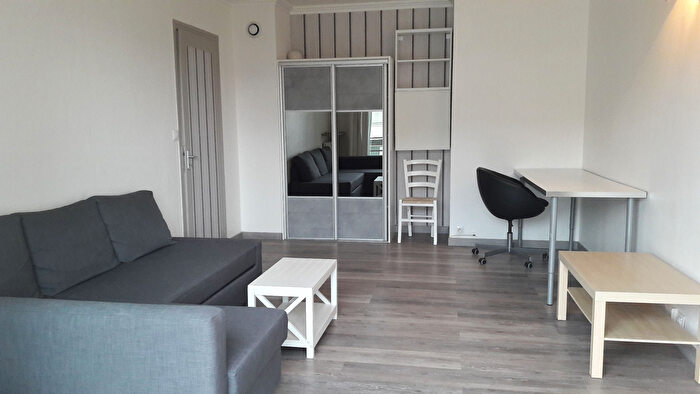Grenoble, Bajatière : Appartement 2 pièces à louer