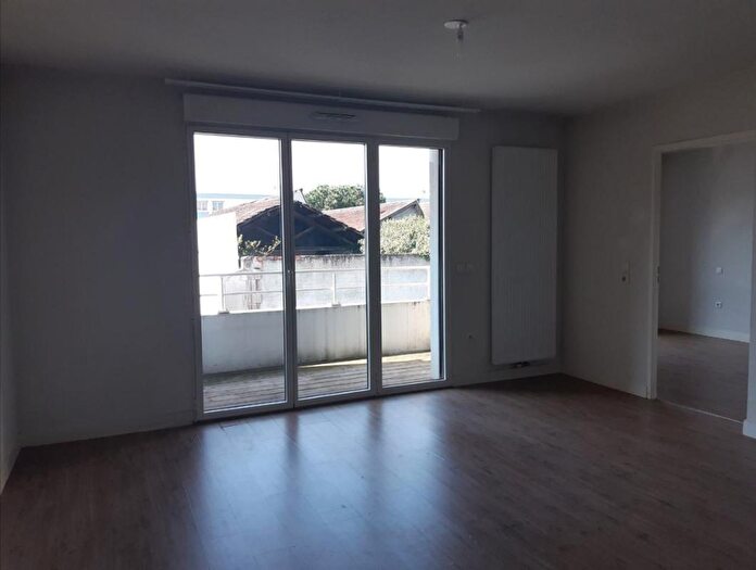 Appartement à louer - Bordeaux, La Bastide - 2 pièces - 1 chambre