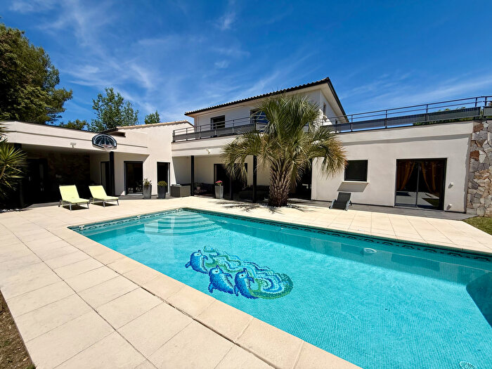 Maison 7 pièces à Saint-Gély-du-Fesc, à vendre