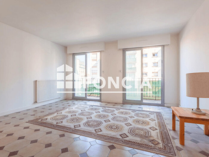 Appartement à vendre - Juvisy-sur-Orge, Centre-ville, Entrevoies, Seine - 2 pièces - 1 chambre