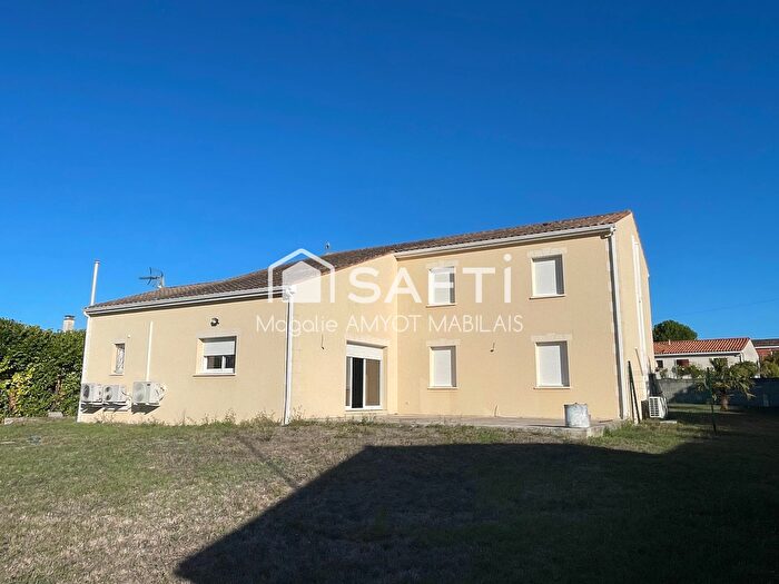 Cierzac - Maison 9 pièces à vendre