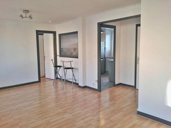 Appartement 2 pièces à louer à Saint-Étienne, Saint-Roch, Vivaraize, Valbenoite, Centre Deux