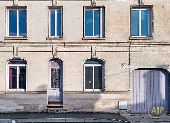 Maison à vendre - Libourne, Saint-Ferdinand, Les Charruauds, Les Dagueys - 6 pièces - 4 chambres