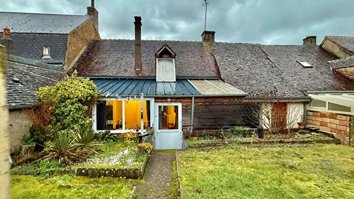 Maison à vendre - Bonnétable - 5 pièces - 3 chambres