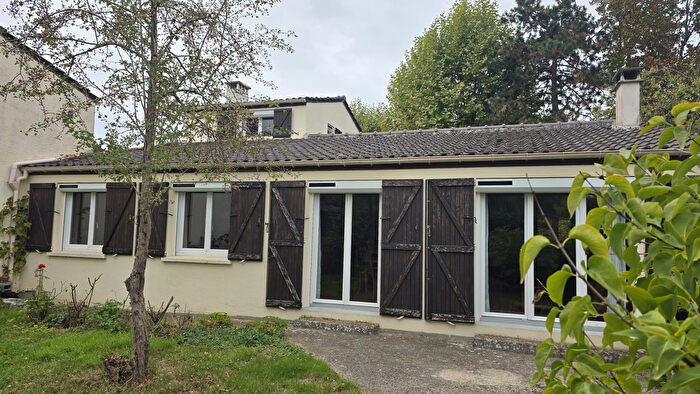 Maison à vendre - Limours - 6 pièces - 4 chambres