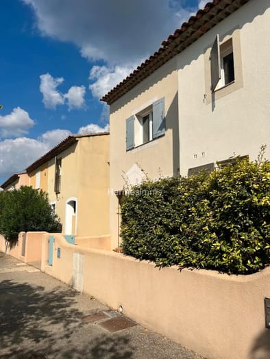 Appartement 4 pièces à louer - Aix-en-Provence, Puyricard, Célony