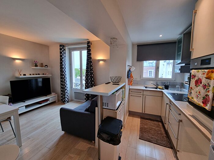 Appartement à louer - Maisons-Laffitte, Centre-ville - 2 pièces - 1 chambre