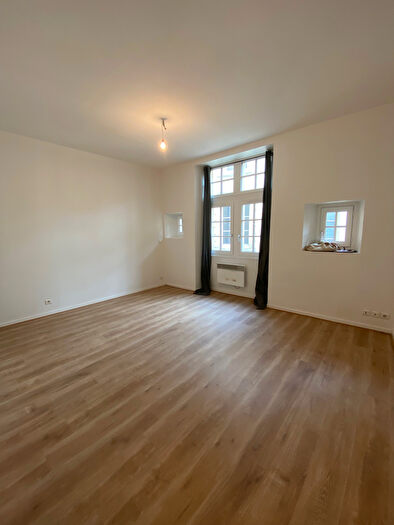 Bordeaux, Saint-Pierre : Appartement 1 pièce à louer