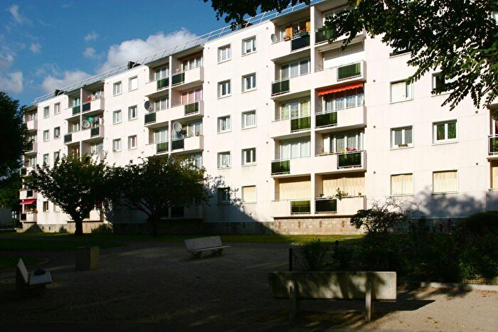 Appartement à louer - Vaux de Rome, Villejuif - 4 pièces - 3 chambres