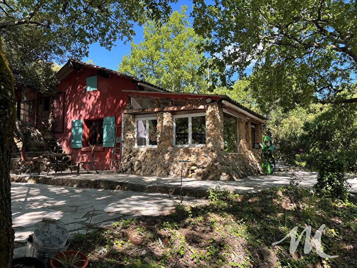 Maison 4 pièces à Barjols, à vendre
