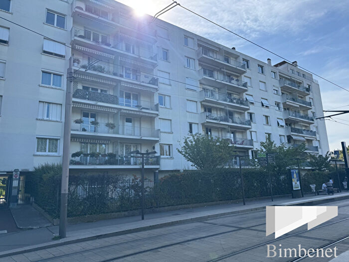 Appartement 2 pièces à vendre - Orléans, La Croix Saint-Marceau, La Mouillère, Pré Pinson