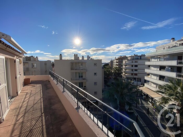 Appartement à vendre - Sainte-Maxime, Centre-ville, Pléiades - 3 pièces - 2 chambres