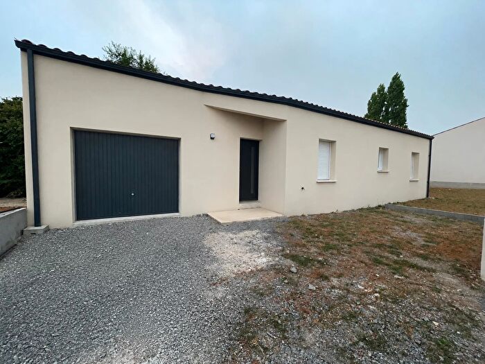 Maison 4 pièces à louer à Mougon