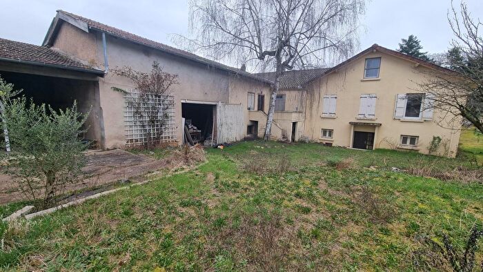 Maison à vendre - La Chapelle-de-Guinchay - 6 pièces - 5 chambres