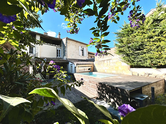 Maison à vendre - Fronsac - 6 pièces - 4 chambres