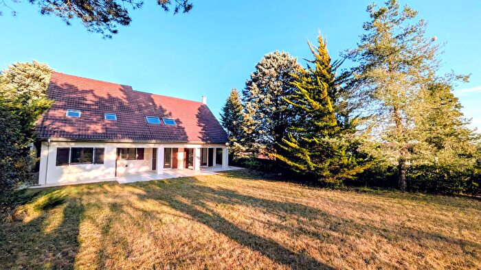 Maison à vendre - Charbonnières-les-Bains - 8 pièces - 5 chambres