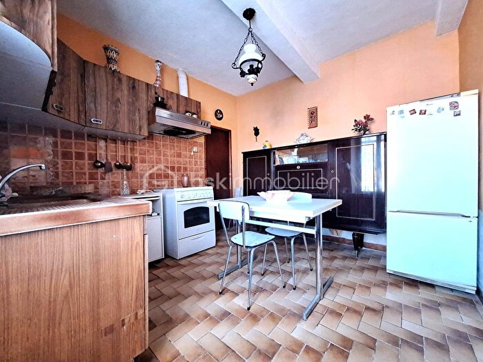 Maison à vendre - Durban-Corbières - 4 pièces - 3 chambres