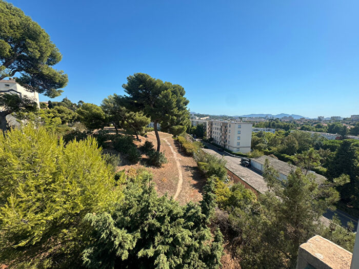 Marseille 13ème, Saint-Jérome : Appartement 3 pièces à vendre