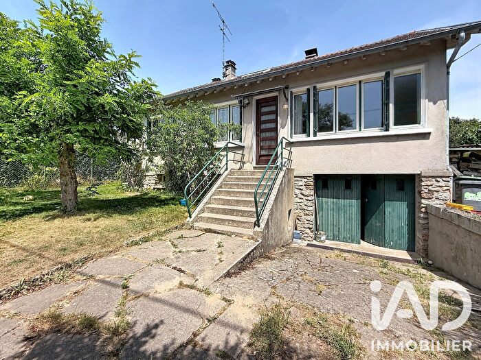 Maison 4 pièces à Bonnelles, à vendre