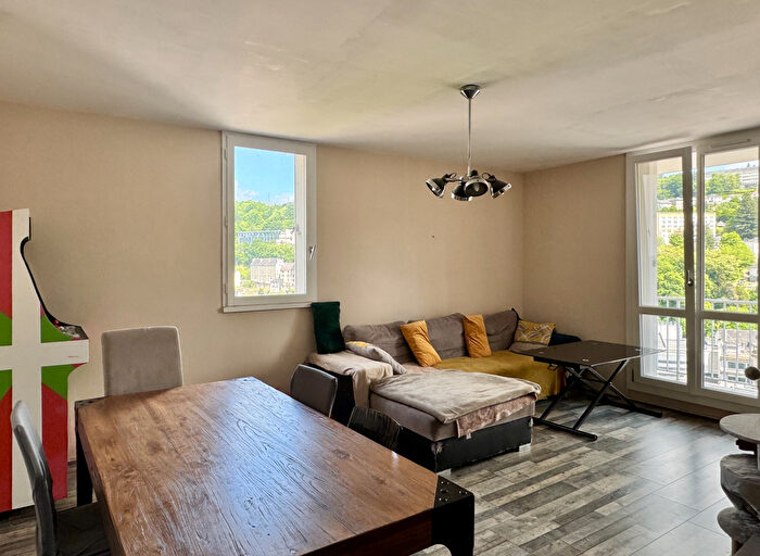 Appartement à vendre - Tulle, Centre-ville - 3 pièces - 2 chambres