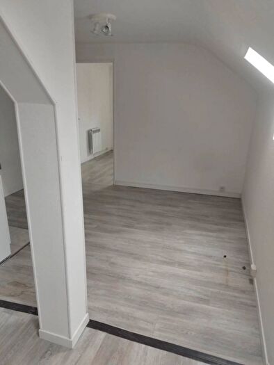 Appartement à louer - Centre, Soissons - 2 pièces - 1 chambre