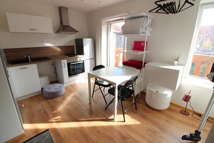 Appartement à louer - Lyon e , Vaise, Rochecardon - 1 pièce