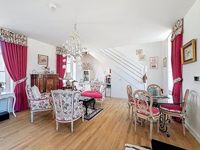 Appartement 3 pièces à vendre à Vendôme, Centre-ville, Rochambeau