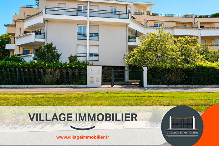 Appartement 3 pièces à louer - Bron, Les Jardins du Fort