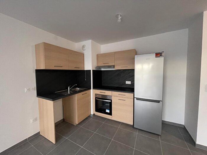 Appartement 3 pièces à Brignoles, Extension années -, à louer