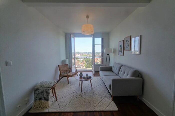 Appartement 4 pièces à Montreuil, Ramenas, Léo Lagrange, à vendre