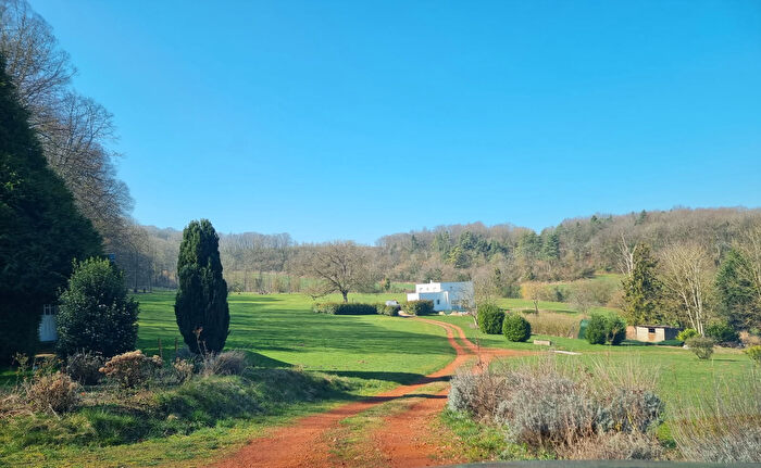 Maison à vendre - Cauvigny - 8 pièces - 5 chambres