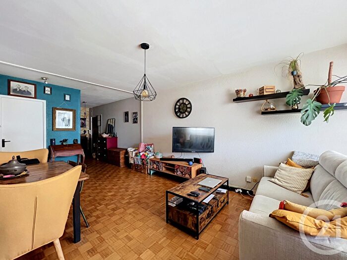 Dijon, Fontaine d'Ouche : Appartement 2 pièces à vendre