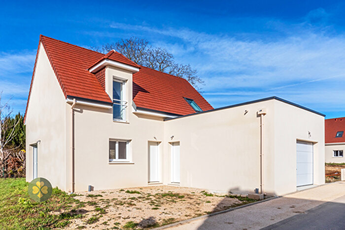 Maison à vendre - Andelu - 5 pièces - 4 chambres