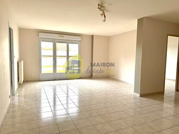 Appartement à vendre - Mehun-sur-Yèvre - 3 pièces - 2 chambres