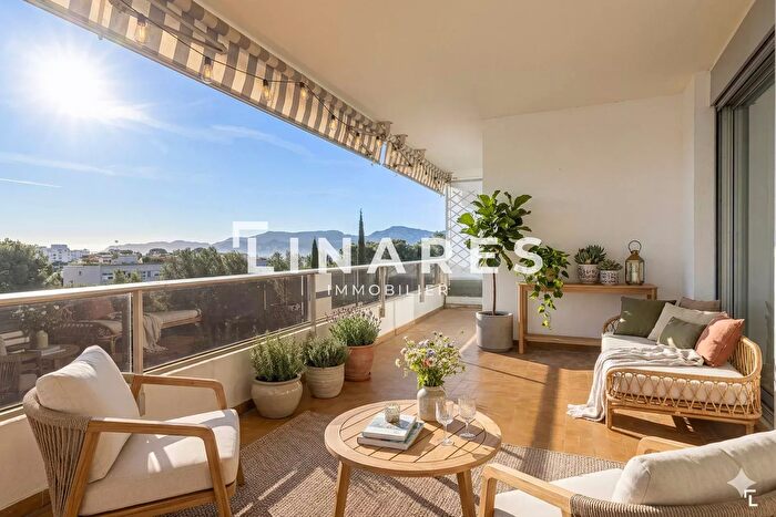 Appartement à vendre - Marseille e , Perier - 4 pièces - 3 chambres