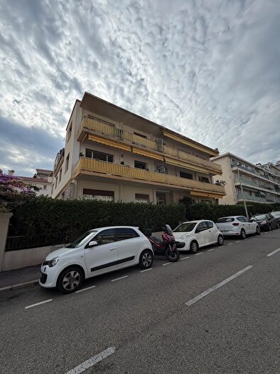 Nice, Arenas : Appartement 3 pièces à vendre